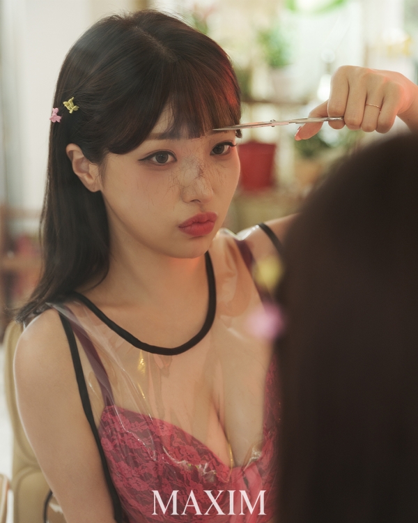 [MAXIM] 미스맥심 여나비, 화보 촬영 위해 직접 머리까지 자른 사연은?! 깜찍함과 섹시함 모두 잡은 맥심 화보 공개